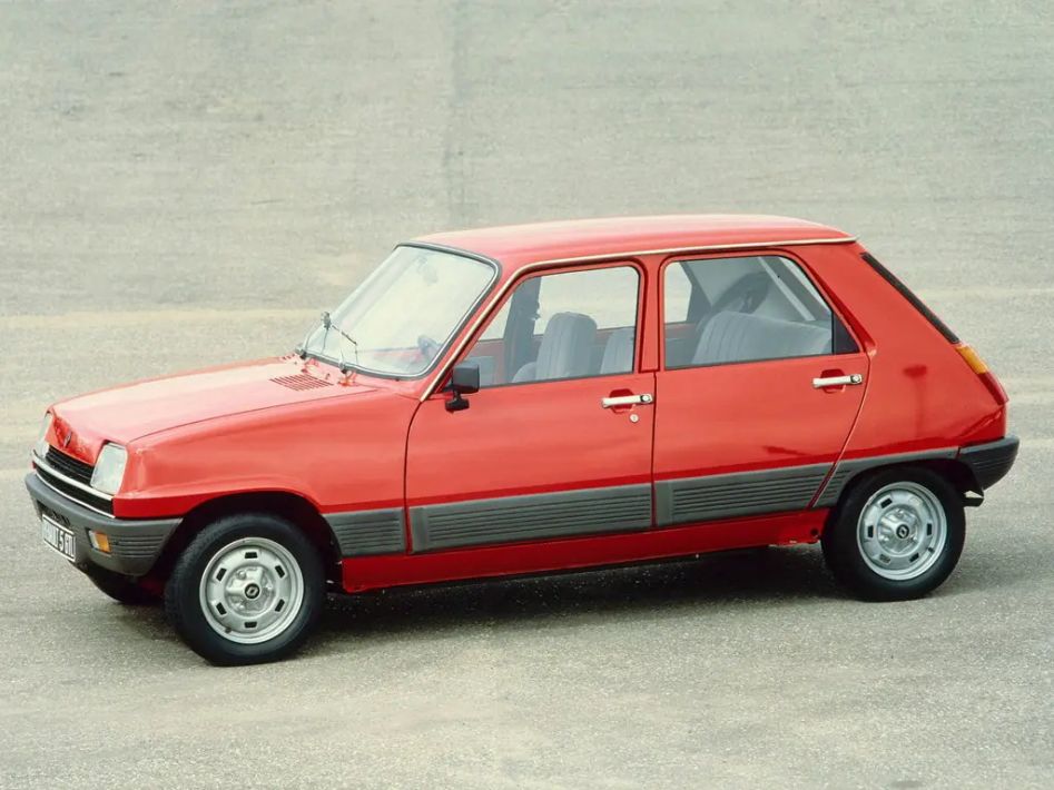 Рено Р5 технические характеристики. Renault R5 комплектации и цены фото
