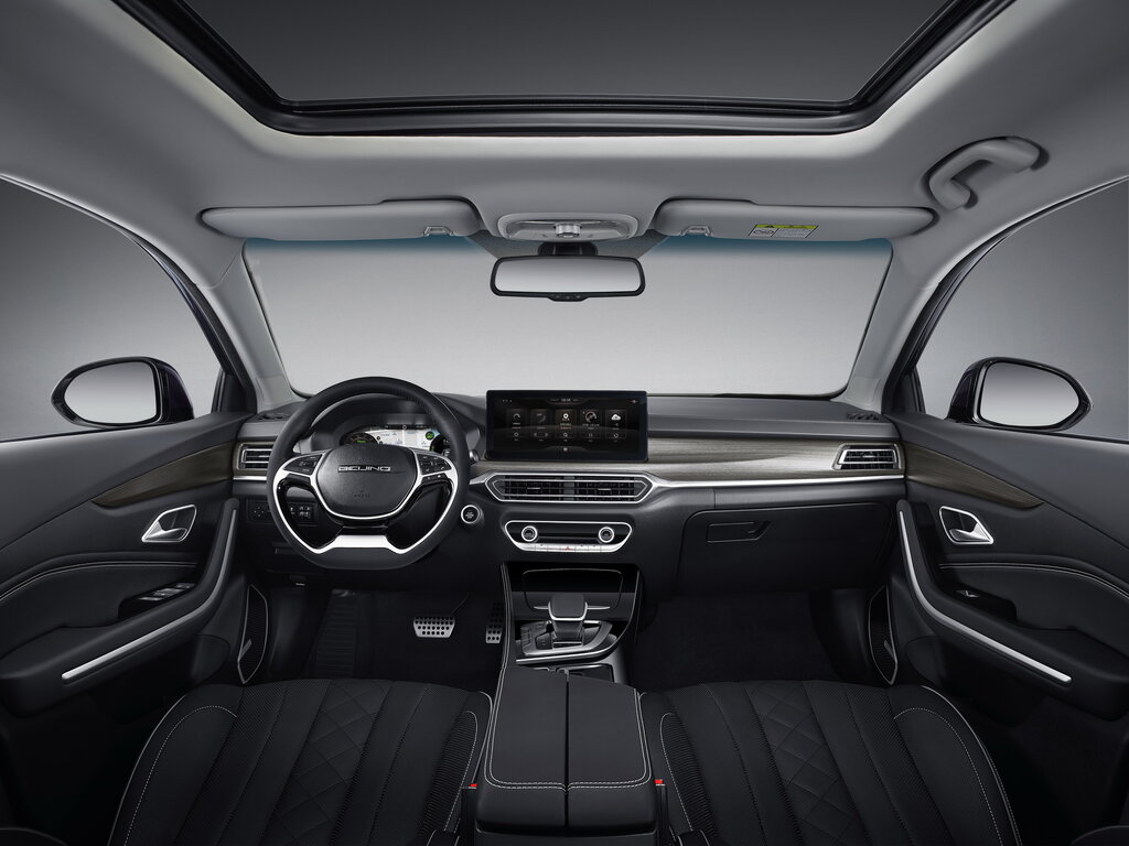 BAIC EU7 2019, 2020, 2021, 2022, 2023, седан, 1 поколение технические характеристики и комплектации