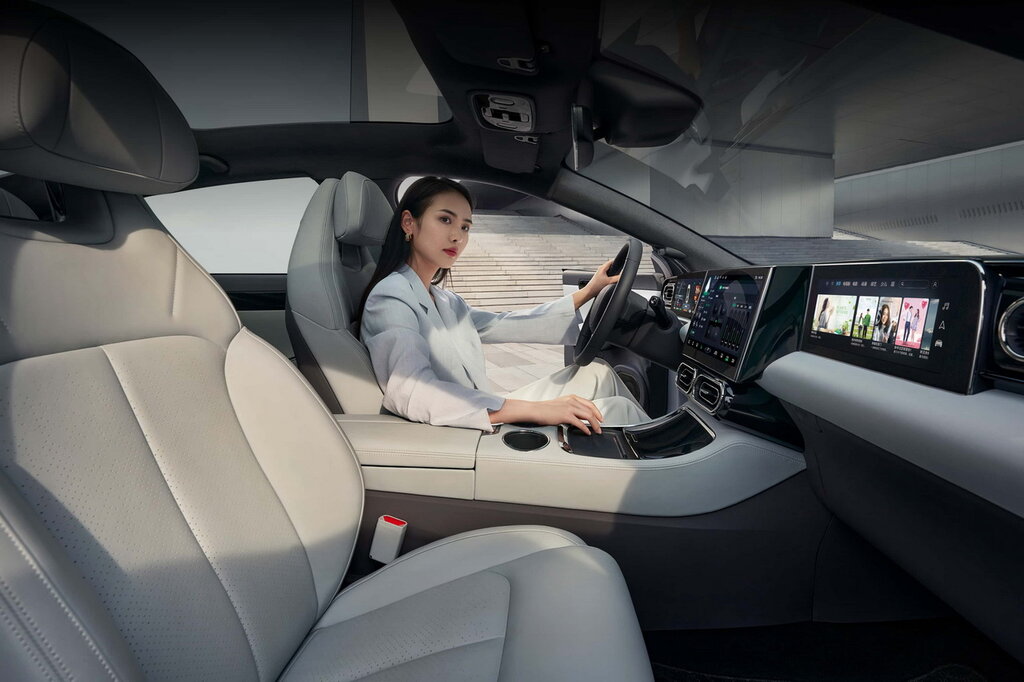 Leapmotor C01 2022, 2023, 2024, 2025, седан, 1 поколение технические характеристики и комплектации