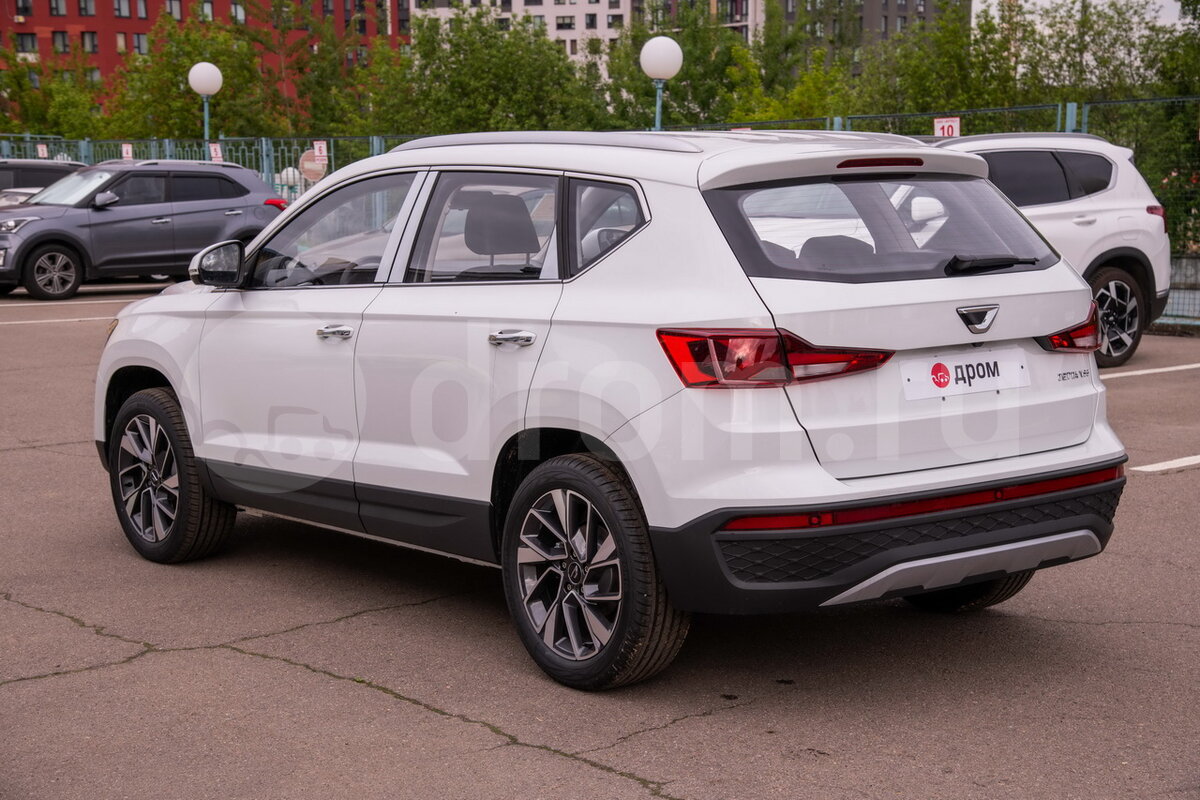 Jetta VS5 1.4 TSI 280 AT High Glory Honor/Glory Plus/Glory Brilliant (05.2023 - 04.2024 ...