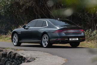 Genesis G90 2021, 2022, 2023, 2024, 2025, седан, 2 поколение, RS4 технические характеристики и ...