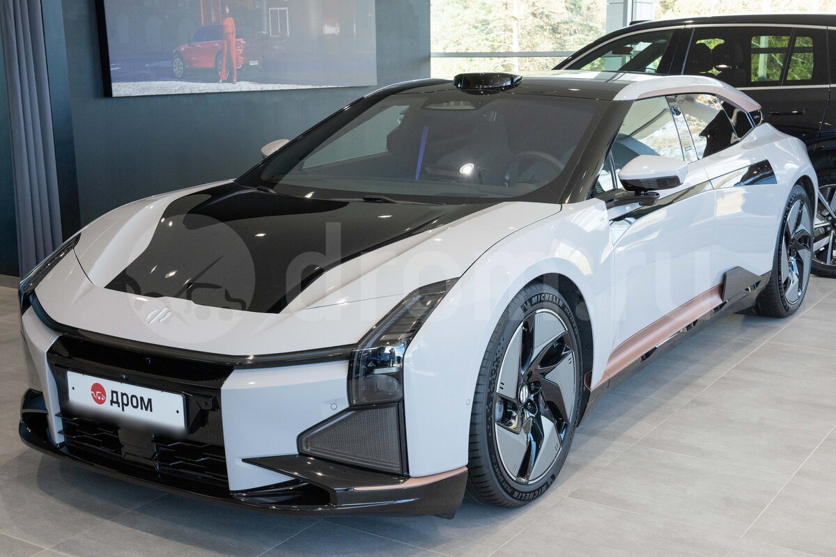 HiPhi Z 120 kWh 5 Seat Edition (08.2022 - 02.2024) - технические характеристики