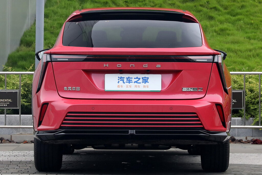 Honda e:NS2 2023, 2024, 2025, джип/suv 5 дв., 1 поколение технические характеристики и комплектации