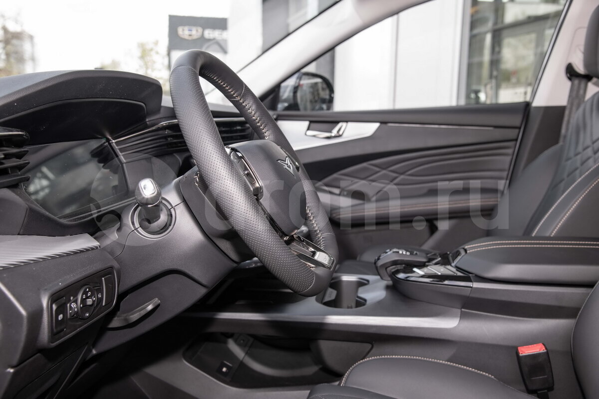 Kaiyi X7 Kunlun 2.0T DCT 2WD Luxury (01.2024 - н.в.) - технические характеристики