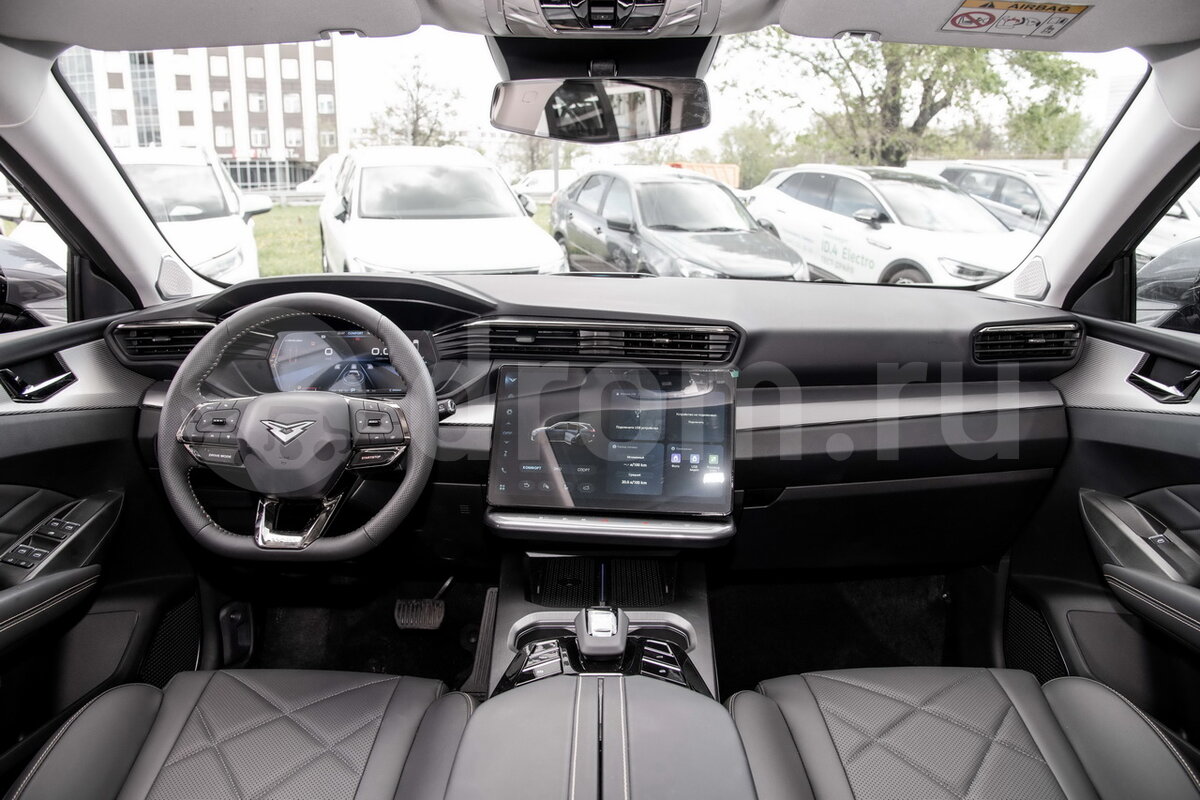 Kaiyi X7 Kunlun 2.0T DCT 2WD Luxury (01.2024 - н.в.) - технические характеристики