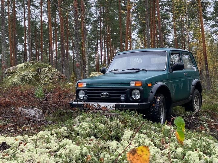 Лада 4x4 2121 Нива 2011 в Тынде, коробка механическая, бензин, с пробегом 350000 км, 4 wd, без ...