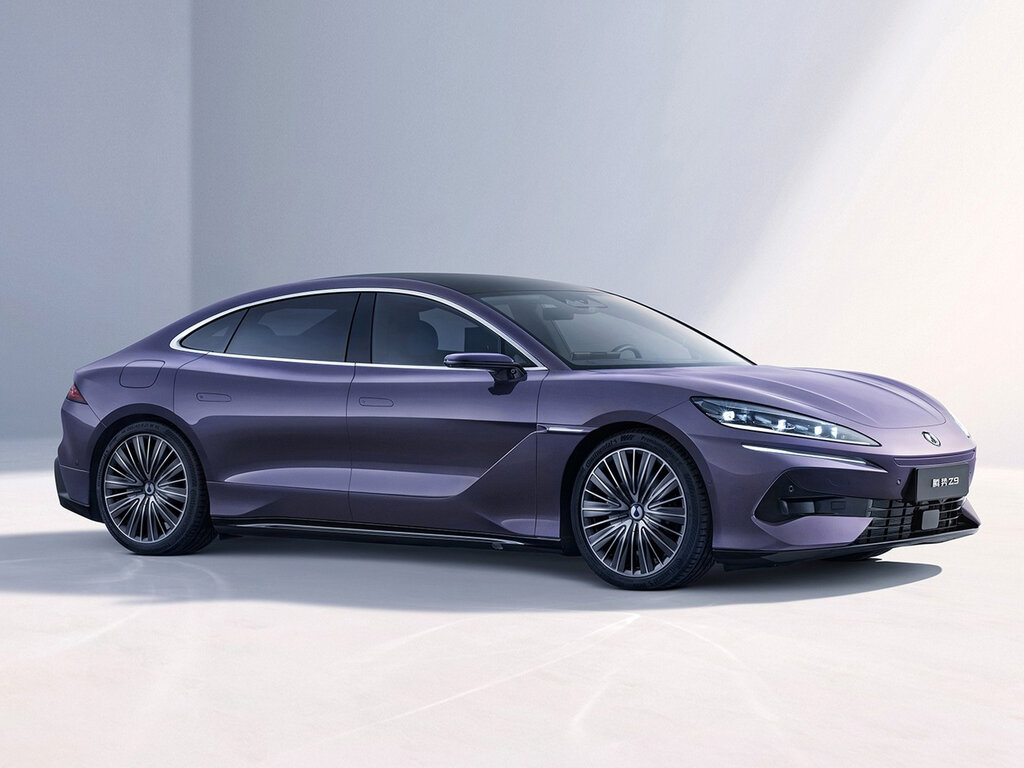 Denza Z9 2024, 2025, седан, 1 поколение технические характеристики и комплектации