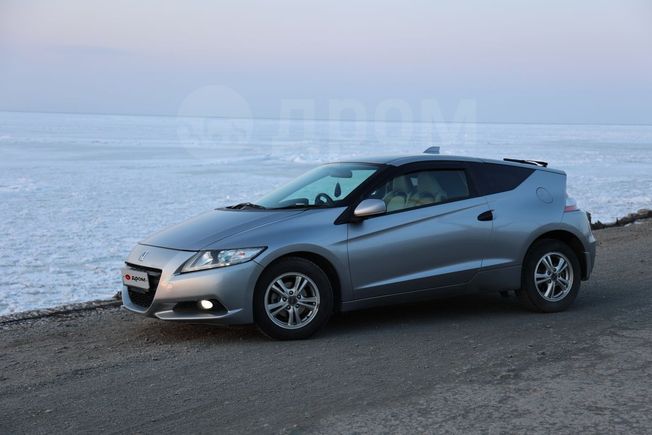 Продам Хонда ЦР-З 2010 во Владивостоке, Продам отличную машину Honda CR-Z, пробег 150 км ...