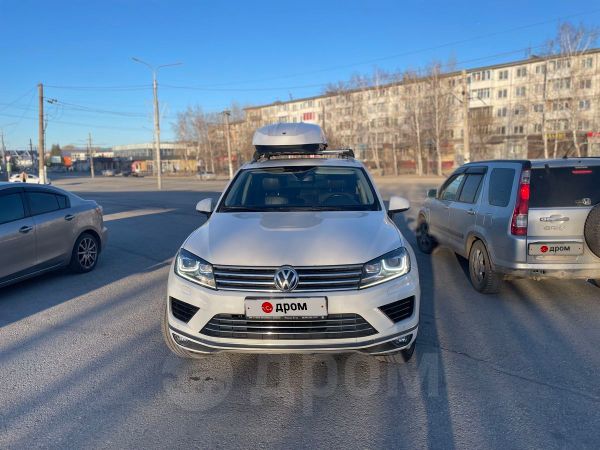 Купить Фольксваген Туарег 2015 год в Ачинске, бензиновый, белый, 3.6 литра, акпп