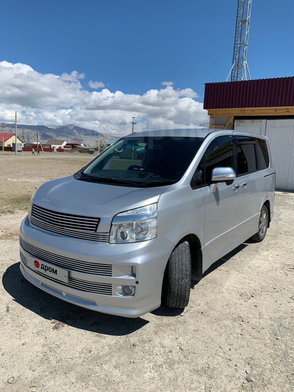 Продажа авто Тойота Вокси 2010 в Горно-Алтайске, Продам Вокси в отличном состоянии, как по ...