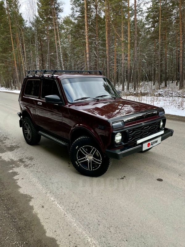 Купить ВАЗ Нива 2121 2013 в Красноярске, Все интересующие вопросы по телефону, комплектация 1.7 ...
