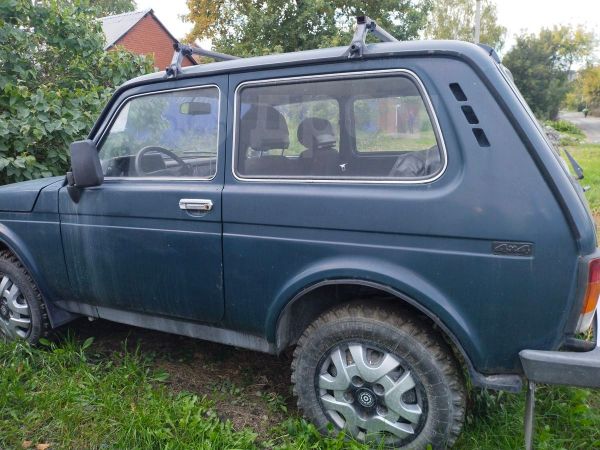 ВАЗ 4x4 2121 Нива 1999 в Новосибирске, Состояние хорошее, стоит троечный блок, чтоб поставить на ...