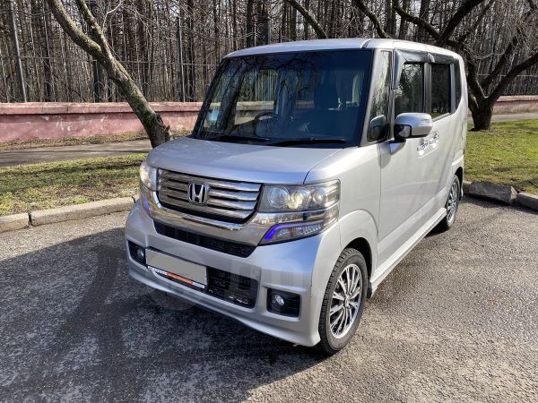 Хонда Н-Бокс 2012г.в. в Москве, Honda n- box 4wd turbo Custom, серебристый, полный привод, 0.7 л ...