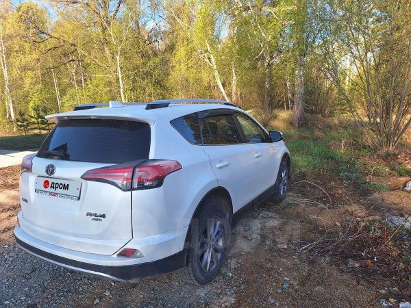 Тойота РАВ4 17г.в. в Новосибирске, продам Rav4 в идеальном состоянии, джип/suv 5 дв., 4wd ...