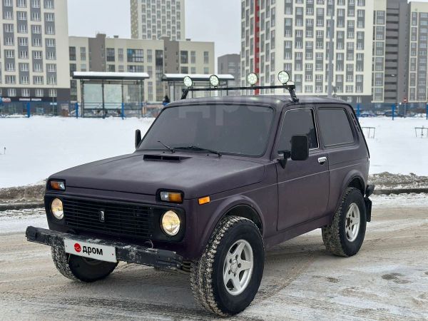 ВАЗ 4x4 2121 Нива 1999 года в Екатеринбурге, б/у, бензиновый, 4 вд, с документами, механика